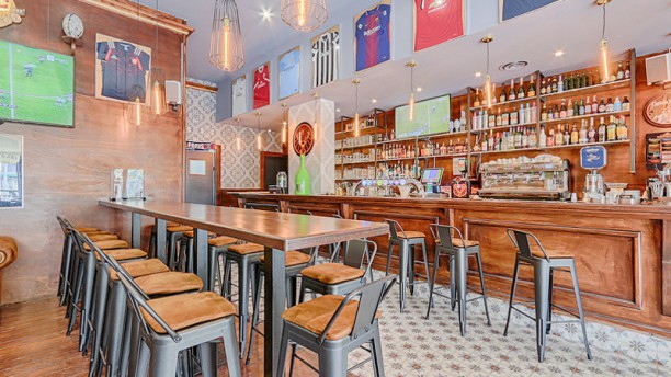 Train Pub in Rueil-Malmaison - Restaurant Reviews, Menu and Prices ...