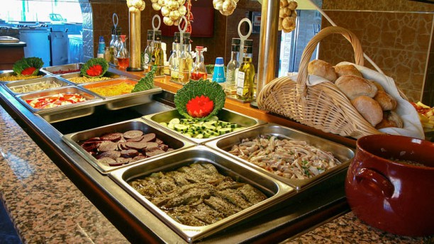 Restaurante Churrascão Rodízio - Famões en Famões - Opiniones, menú y ...