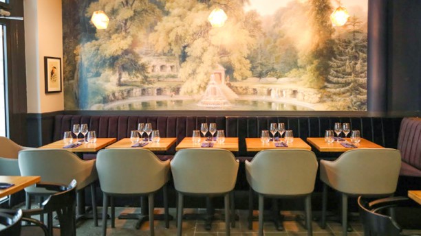 Le Louis Restaurant Paris Menu | Paul Smith