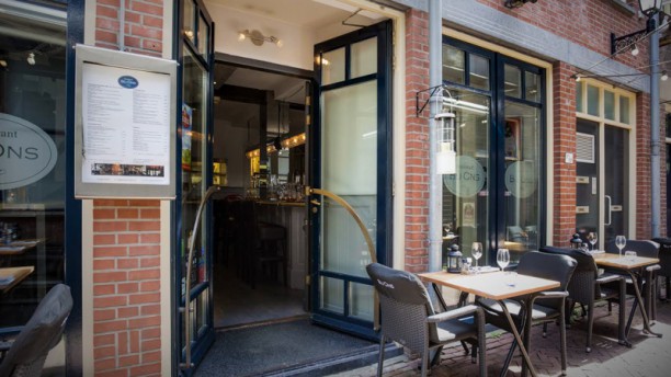 Bij Ons in Gouda - Menu, openingstijden, prijzen, adres van restaurant ...