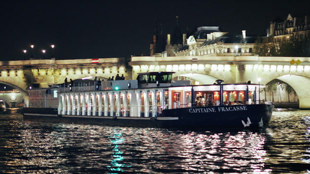 Bateau Le Capitaine Fracasse: dîner et brunch croisière in Paris ...