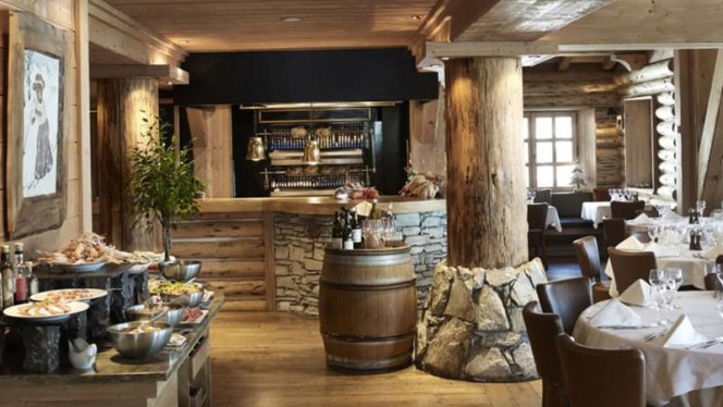 La Baraque - Restaurant, 137 av Olympique, 73150 Val d'Isère - Adresse ...